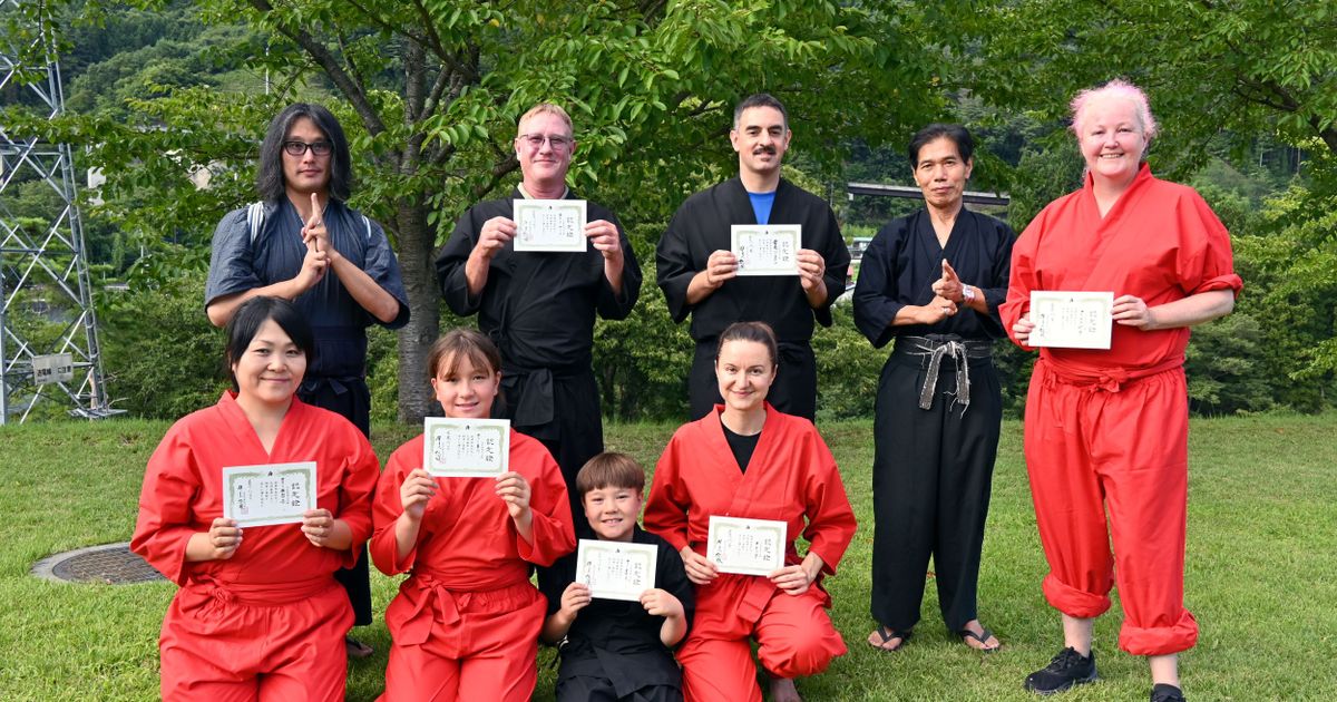 2D1N Ninja Experience and Nostalgic Hot Springs